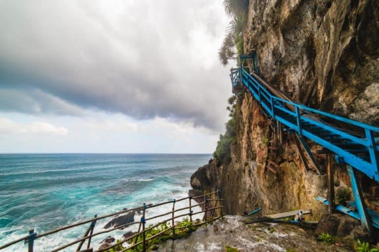 17 EPIC Things To Do In Nusa Penida! [2025 Edition]