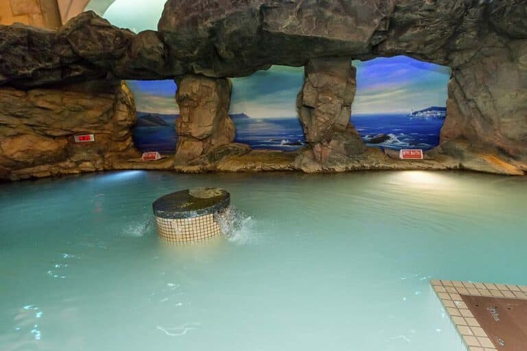 16 BEST Things To Do In Osaka At Night! [2024 Edition]