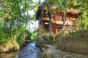 13 EPIC Treehouses in Bali [2026 Edition] - LivingOutLau
