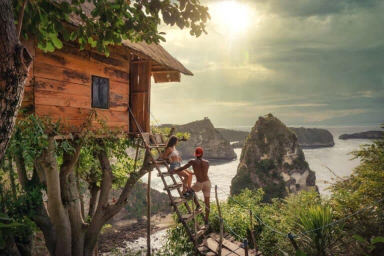 13 EPIC Treehouses in Bali [2026 Edition] - LivingOutLau