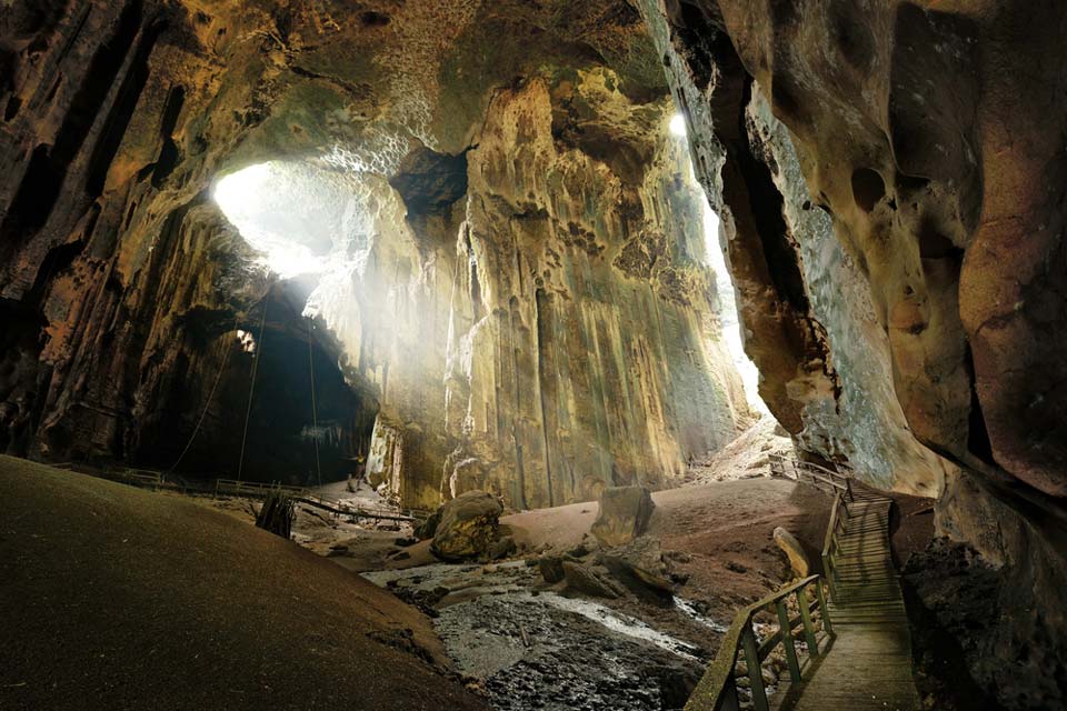 15 BEST Things To Do In Sabah, Malaysia [2025 Edition!]