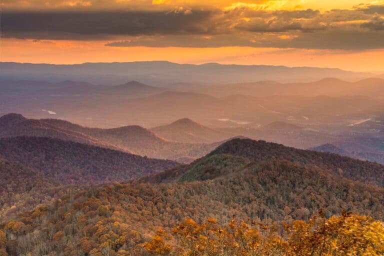 What Is State Of Georgia Known For? 20 Famous Things - LivingOutLau
