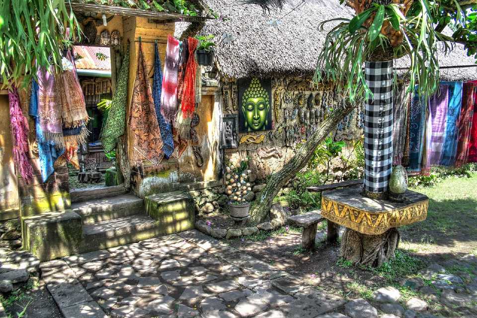 11 Unique Souvenirs From Bali To Buy (Gifts, Food + More!) - LivingOutLau